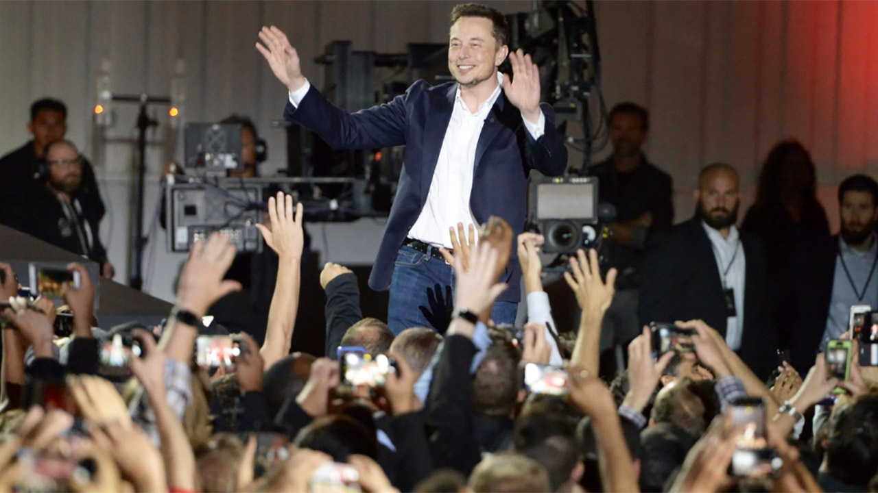 Elon Musk vuole un voto di scambio: il 25% di Tesla, oppure niente IA e ...