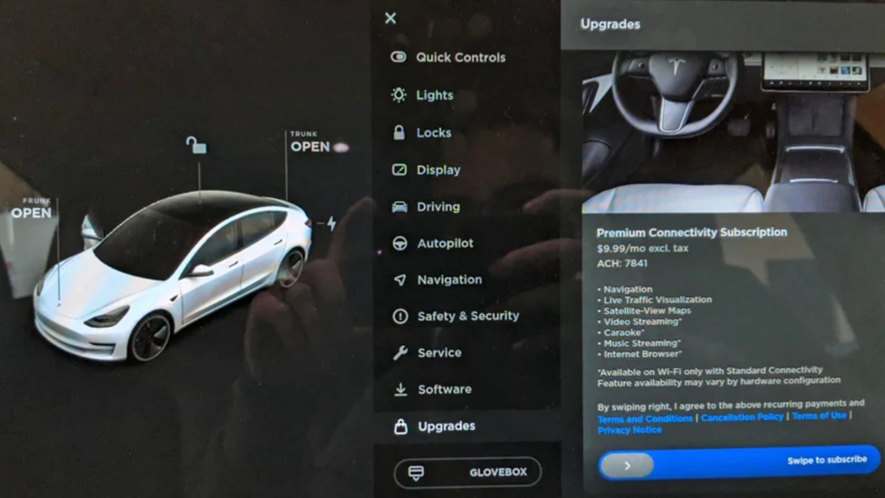 Tesla, ora gli upgrade si possono comprare direttamente dal display ...