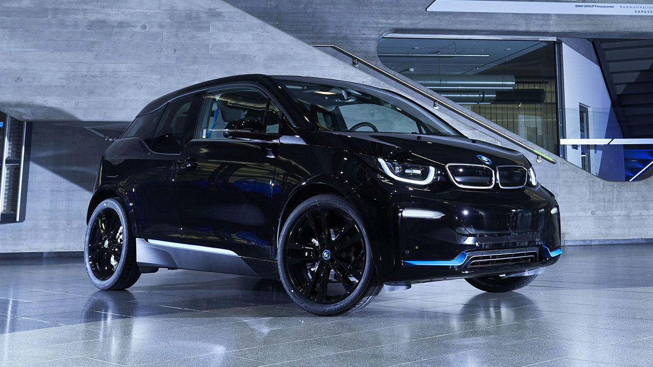 Nuova versione per la prima BMW elettrica: a novembre arriva la i3 ...