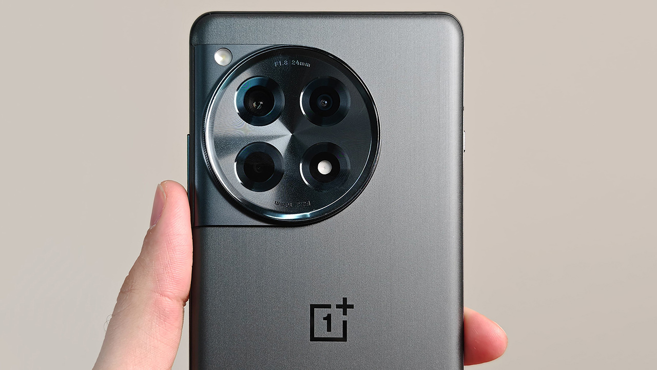 Oneplus 12r Comunicazione Sbagliata Al Lancio Lo Storage Non è Ufs 4