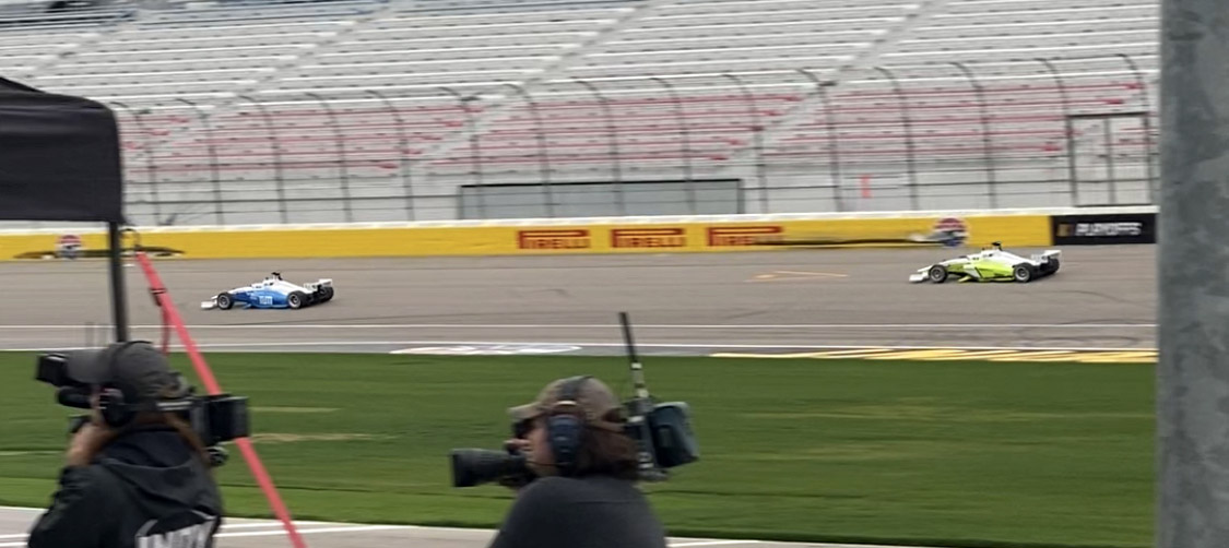 Abbiamo visto dal vivo Indycar Autonomous Challenge: incredibile, ma ...