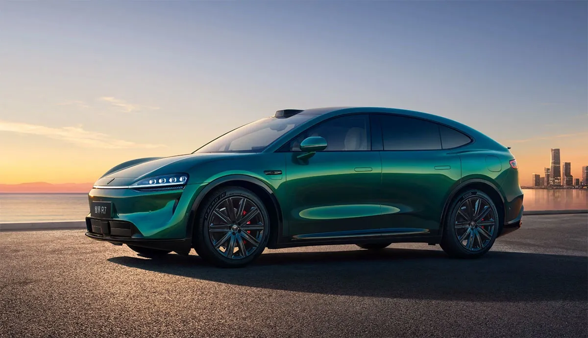 Luxeed S7 e R7, le nuove bombe di Huawei per la fase 2, da 27.000 euro ...