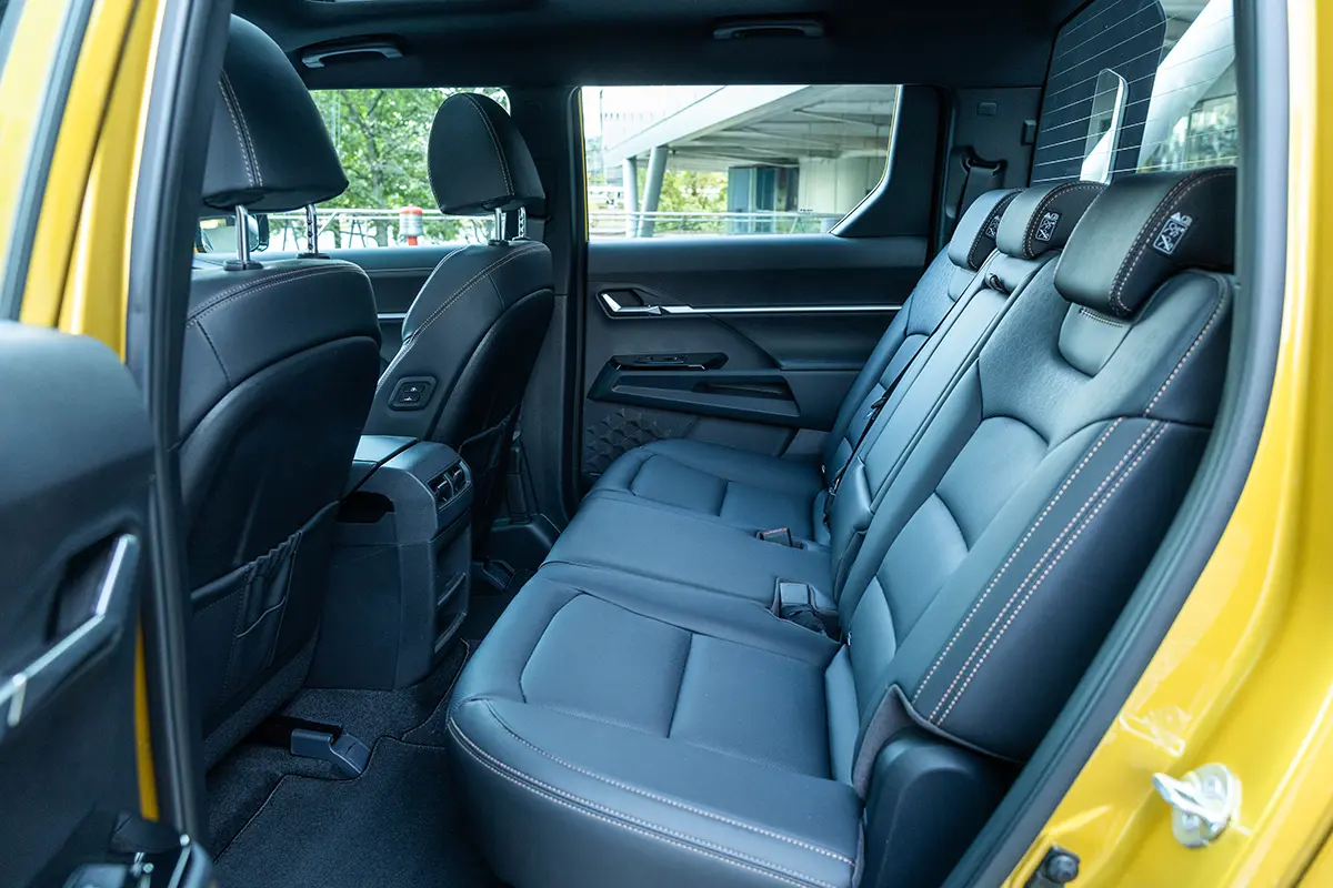 ATflow porta in Italia KGM Torres EVT, il pick-up elettrico che mancava ...