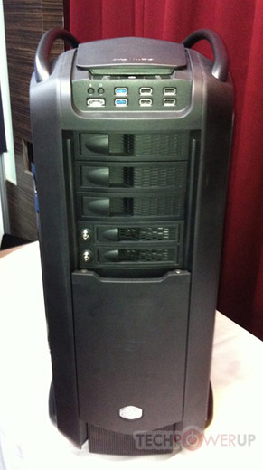 CoolerMaster Cosmos 2: le prime immagini online | Hardware Upgrade
