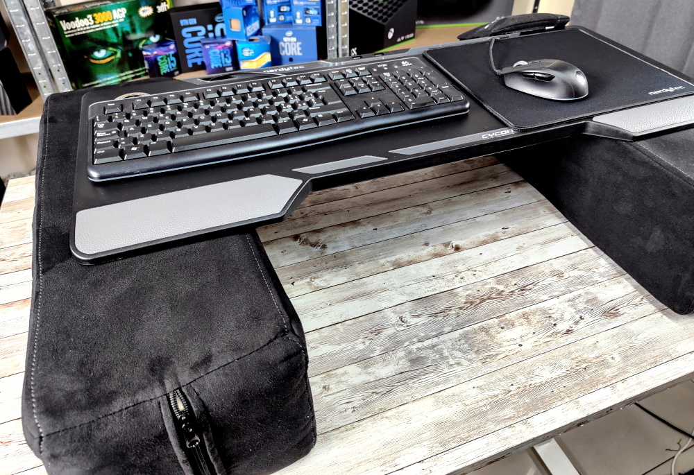 Couchmaster Cycon per giocare con mouse e tastiera dal divano ...